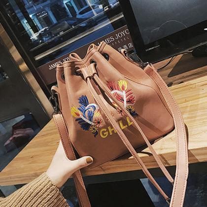Chic Embroidery String Shoulder Bag on Luulla
