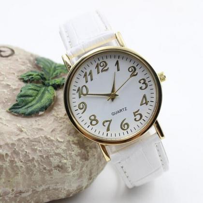 Classic Retro Style Number Watch on Luulla