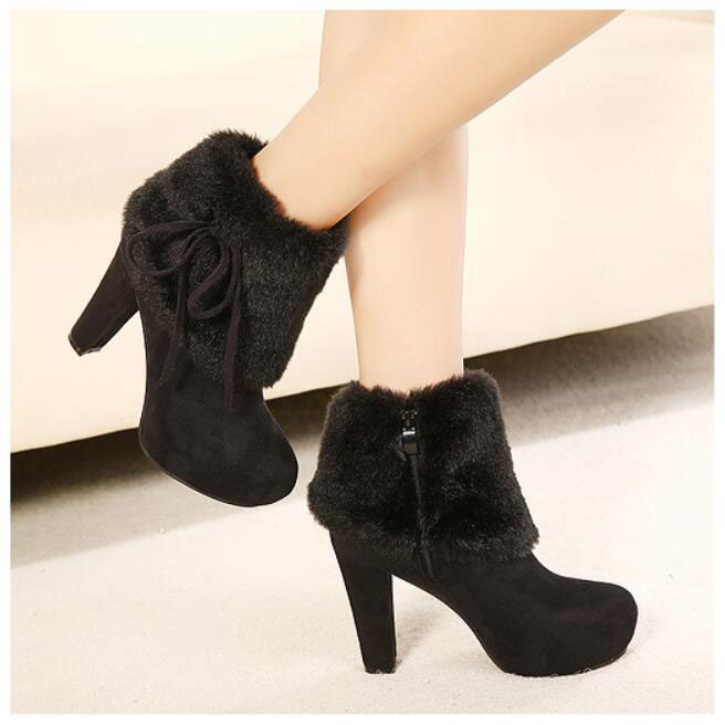 Pure Color Suede Chunky Heel Round Toe Boots on Luulla
