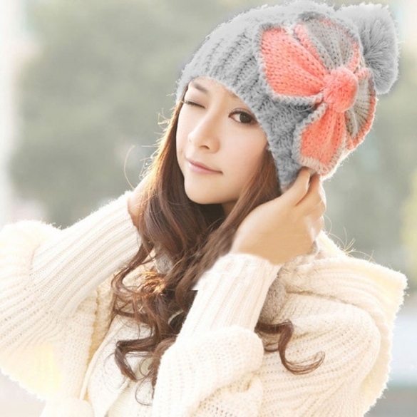 Stylish Women's Knit Winter Warm Cap Hat Ski Slouch Flower Pattern on ...