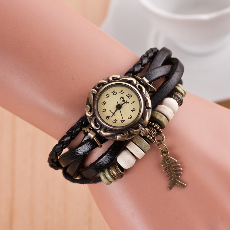 Retro Style Fish Bone Watch on Luulla