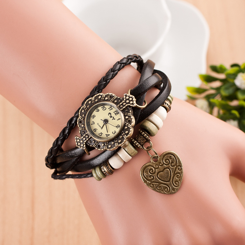 Retro Style Heart Double Arrow Watch on Luulla
