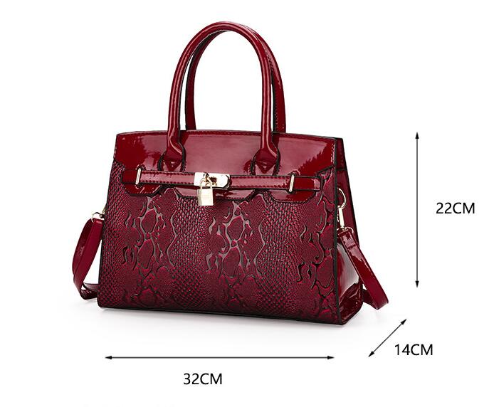 Classic Lock Decoration Women Handbag on Luulla