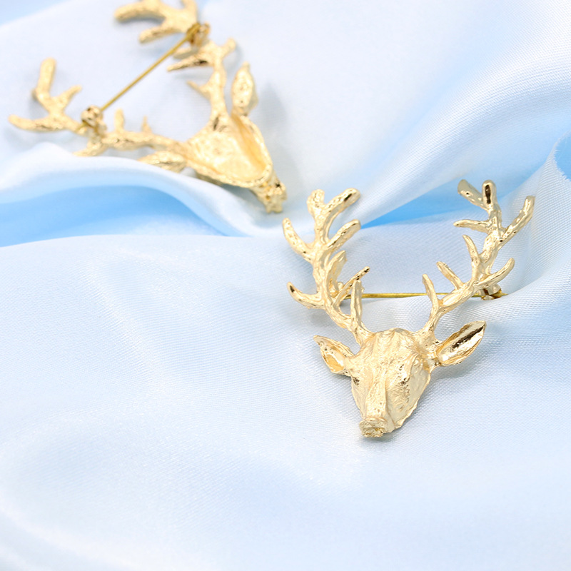 Golden Antlers Elk Christmas Brooch on Luulla