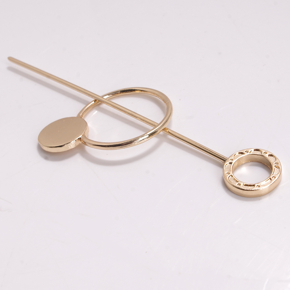 Retro Geometric Circular Women's Hairpin on Luulla