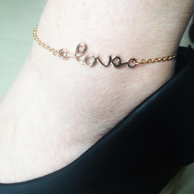 Simple 8 Love Anklet on Luulla