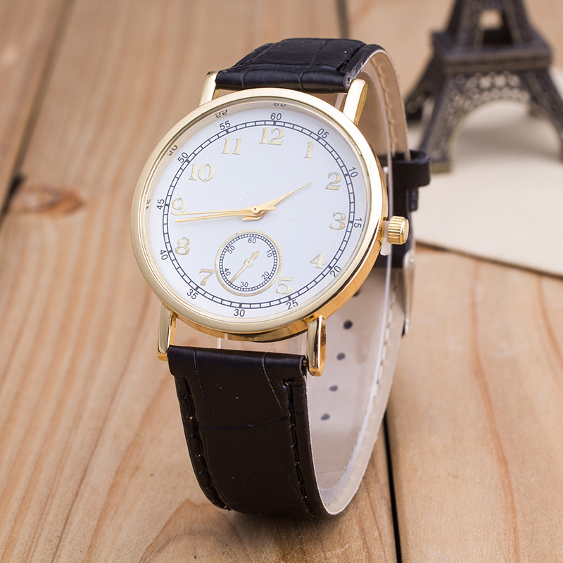 Simple Fashion Digital Quartz Watch on Luulla
