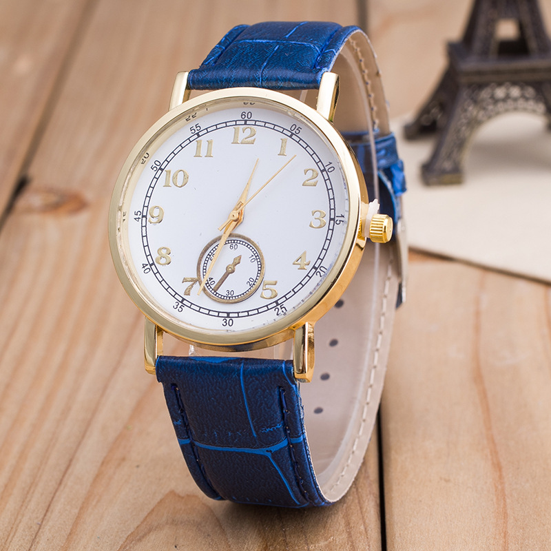 Simple Fashion Digital Quartz Watch on Luulla