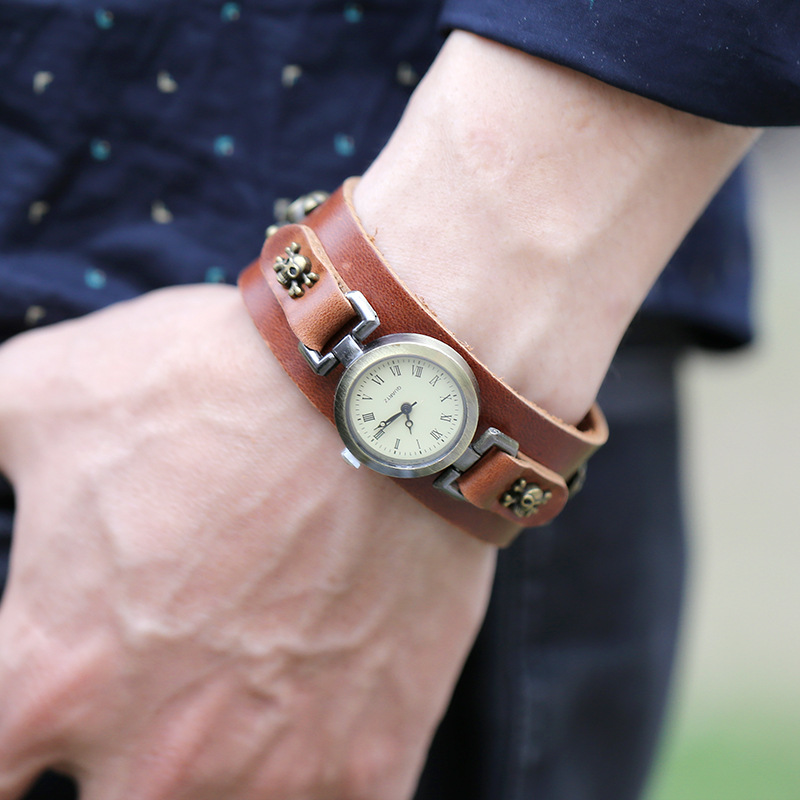 Simple Fashion Handmade Leather Watch on Luulla